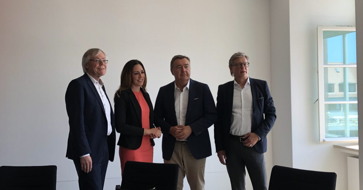 Reporter Aktuell: Hanauer Straßenbahn-Chef Thomas wird Corinna Maria