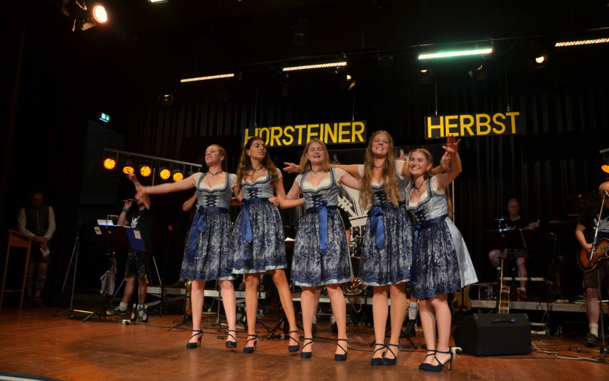 Anna Brunner ist die 47. Hörsteiner Herbstkönigin