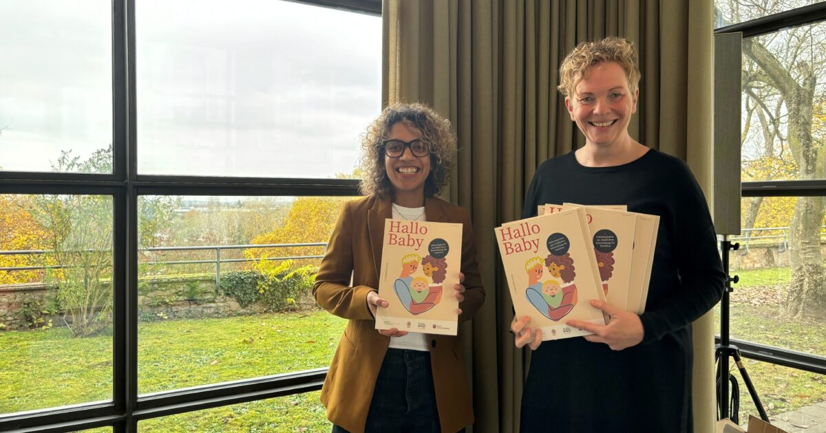 Die „Hallo Baby" Broschüre ist da