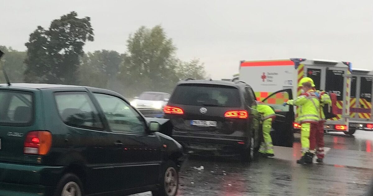 Nasse Straßen: Unfall auf A66 bei Gründau