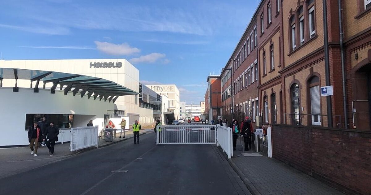 Bombenfund in Hanau - Kontrollierte Sprengung erfolgreich