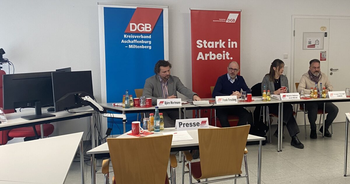 DGB-Jahres-Pressekonferenz in A'burg zur Bundestagswahl