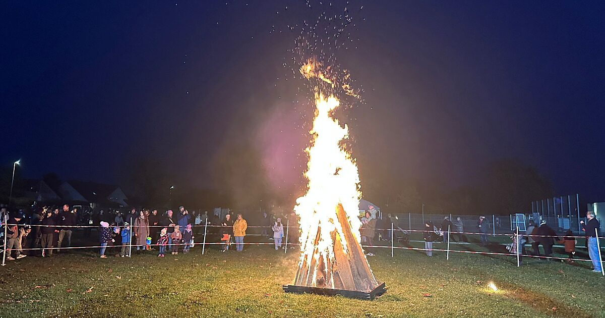 Ein Dorf im Lichtermeer: Ringheim feiert St.Martin