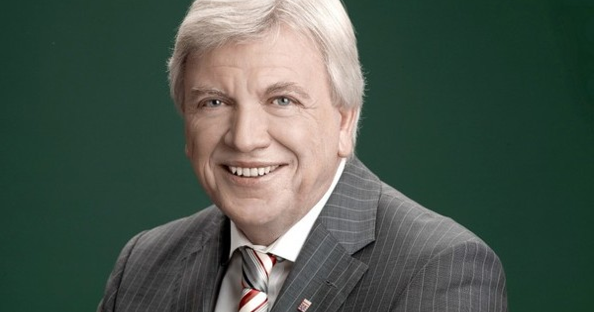 OFC wird's freuen: Bouffier will Zuschauer in Stadien