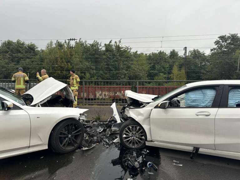 B8 Chaos Schwerer Unfall Heute Stau Kilometerlang